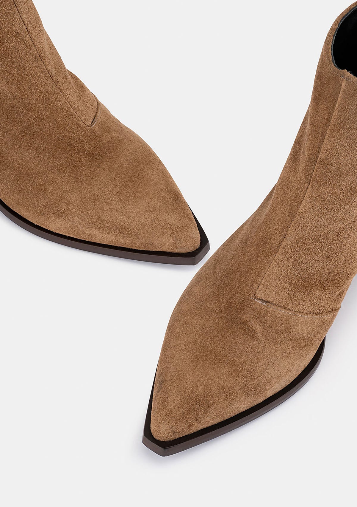 DOF Studios Ellen Boot – Khlassik